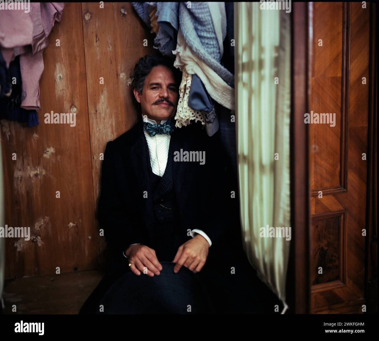 Bella baxter poor things hi-res stock photography and images - Alamy