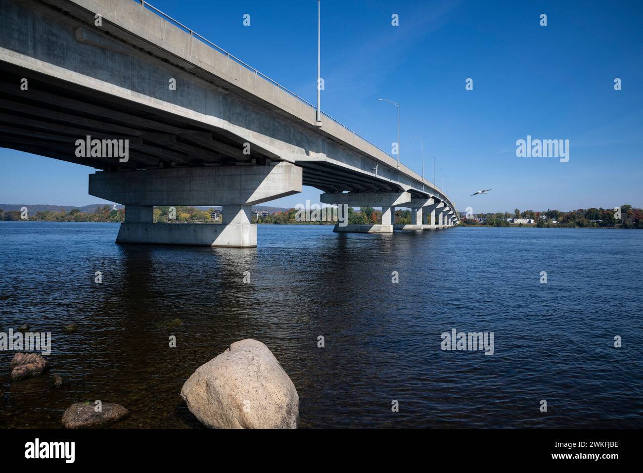 Hawkesbury river bridge hi-res stock photography and images - Alamy