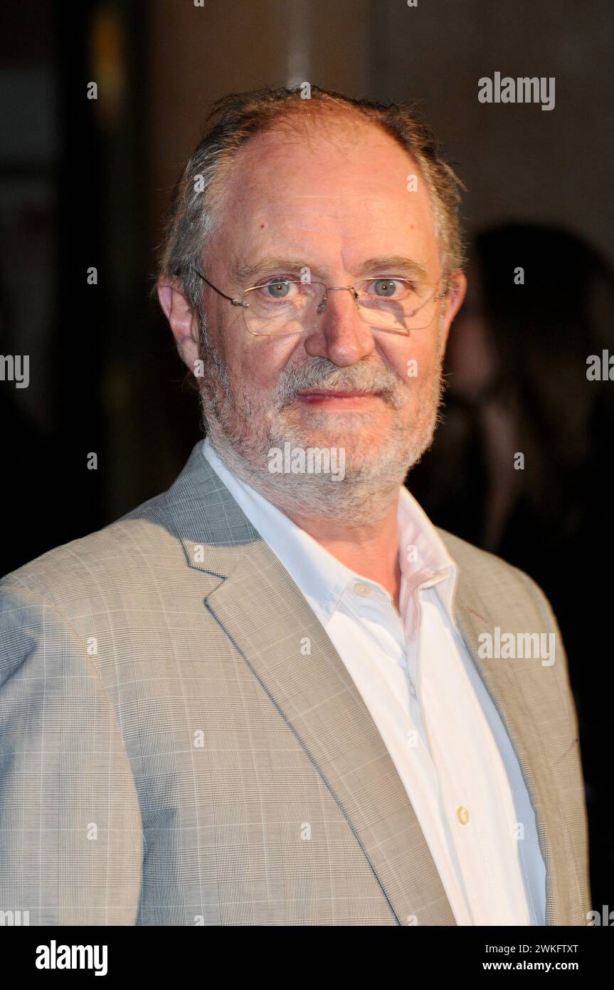 Jim broadbent hi-res stock photography and images - Alamy