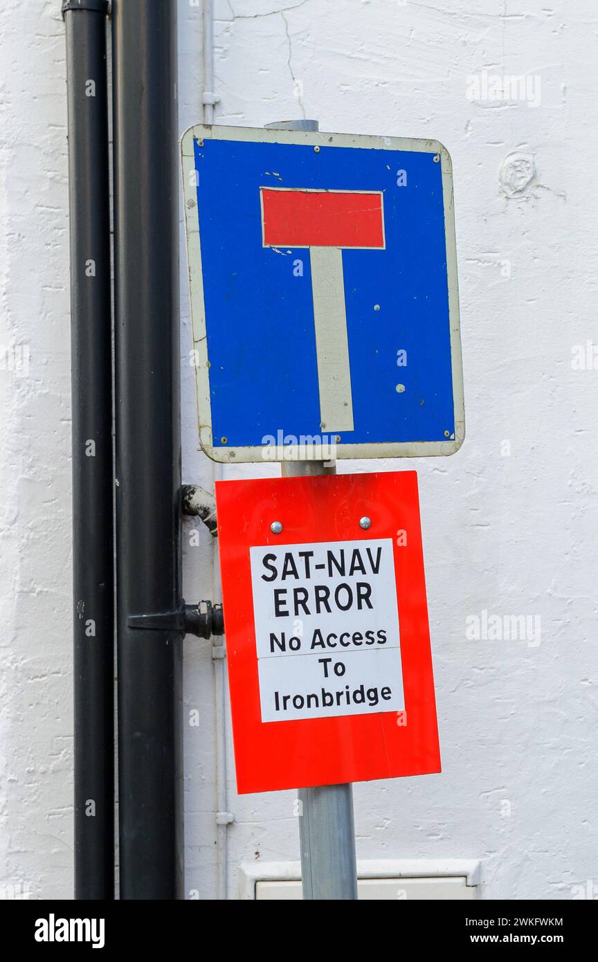 A Satnav error sign at Ironbridge, Shropshire Stock Photo - Alamy