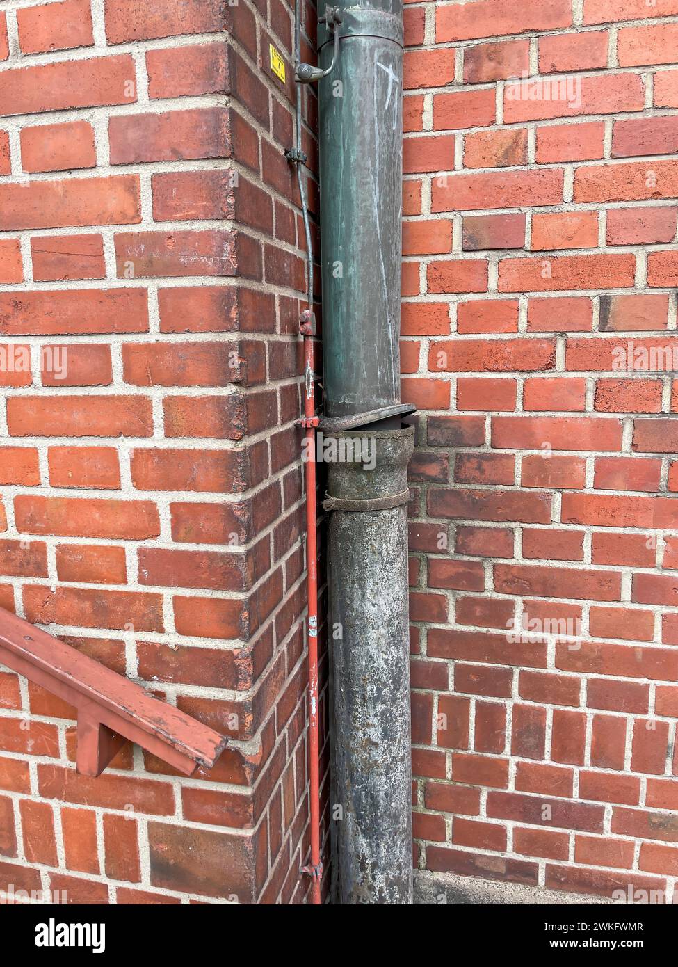 Rainwater downpipe hi-res stock photography and images - Alamy