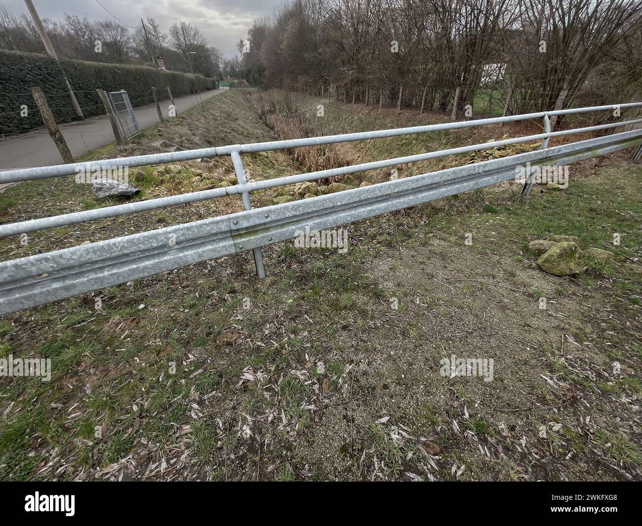 Roadside guard rails hi-res stock photography and images - Alamy