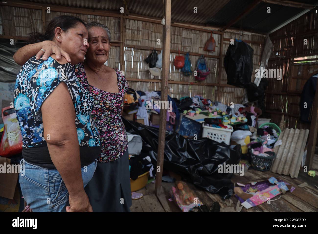 Techo de lluvia hi-res stock photography and images - Alamy