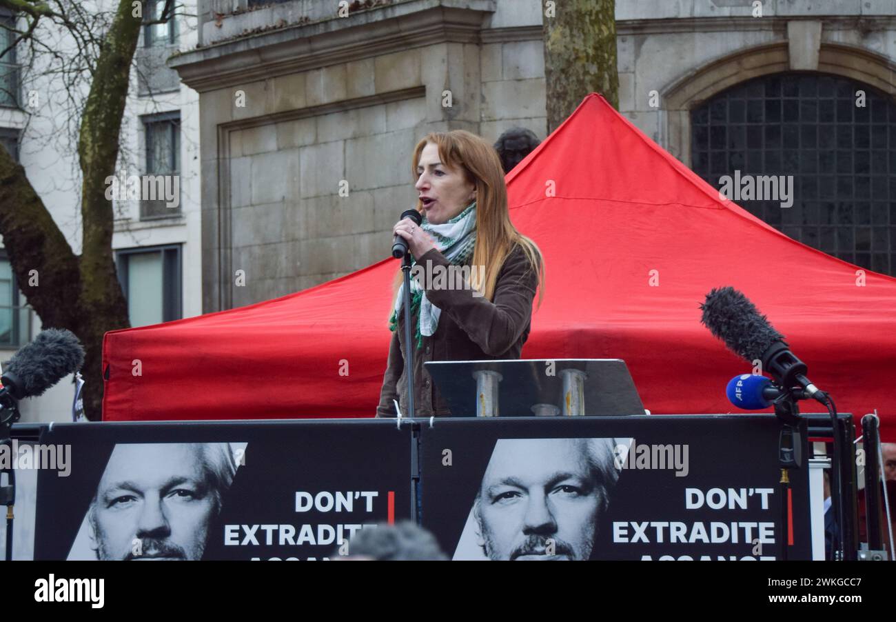 Clare daly mep hi-res stock photography and images - Alamy