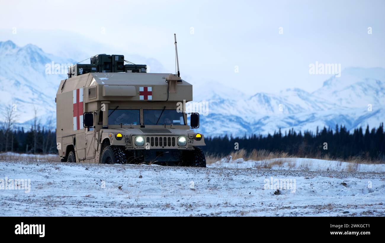 Soldiers from the 725th Brigade Support Battalion, 2nd Infantry Brigade ...