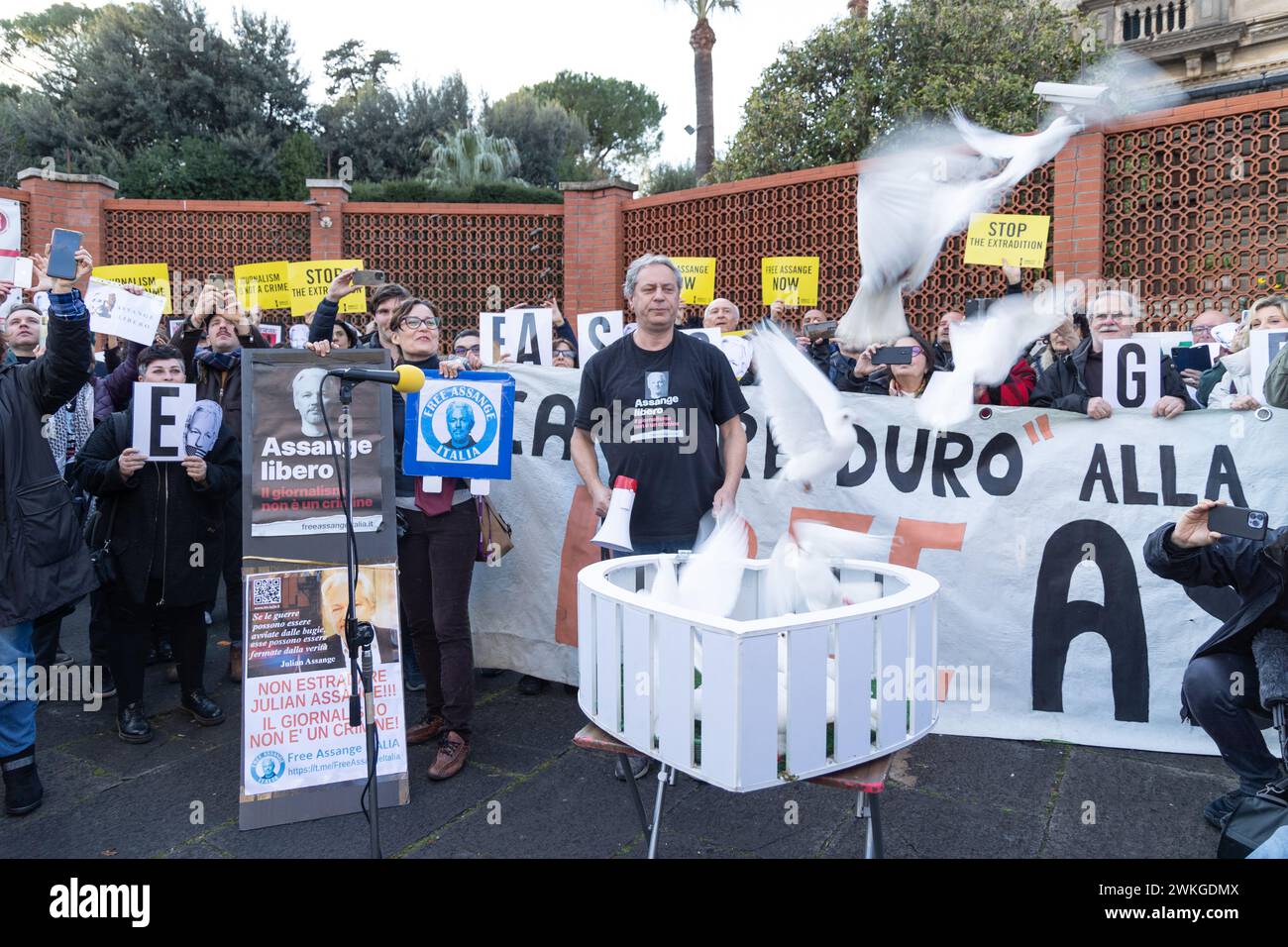 British embassy rome hi-res stock photography and images - Alamy