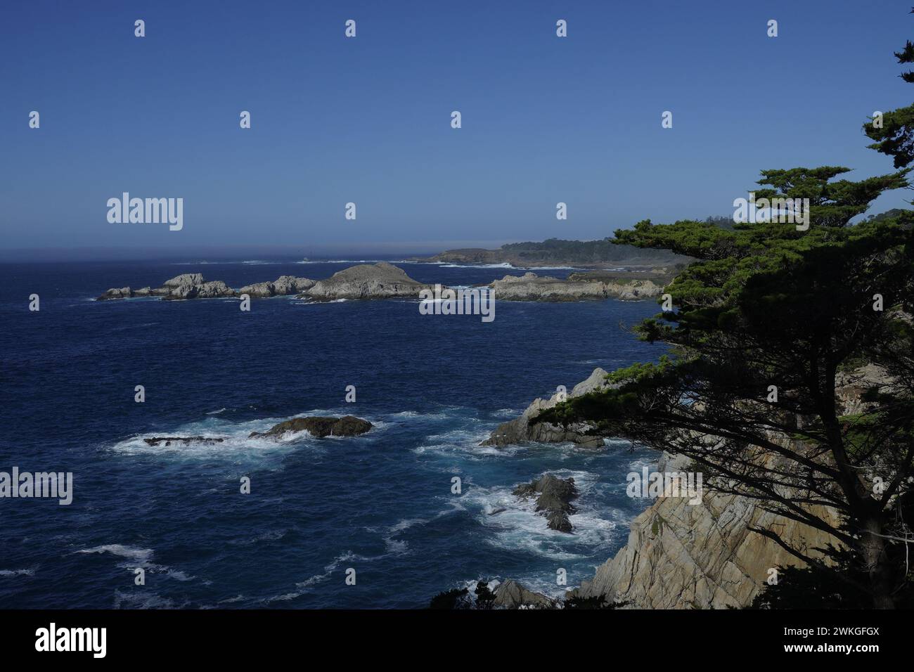 Famous views of big sur hi-res stock photography and images - Alamy