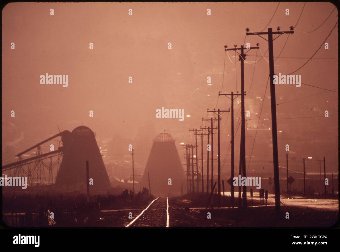 American pollution 1970s hi-res stock photography and images - Alamy
