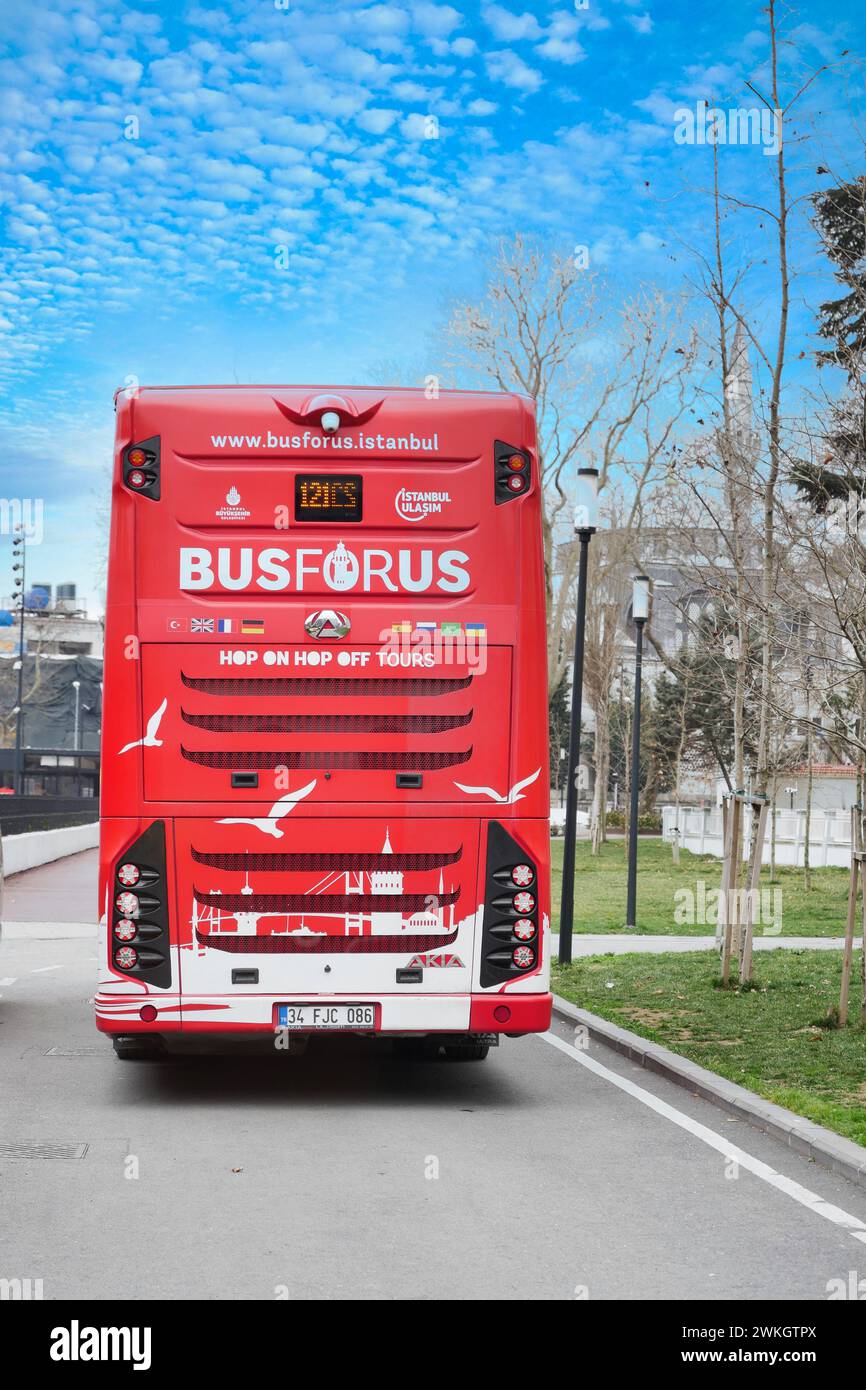 City sightseeing bus istanbul hi-res stock photography and images - Alamy