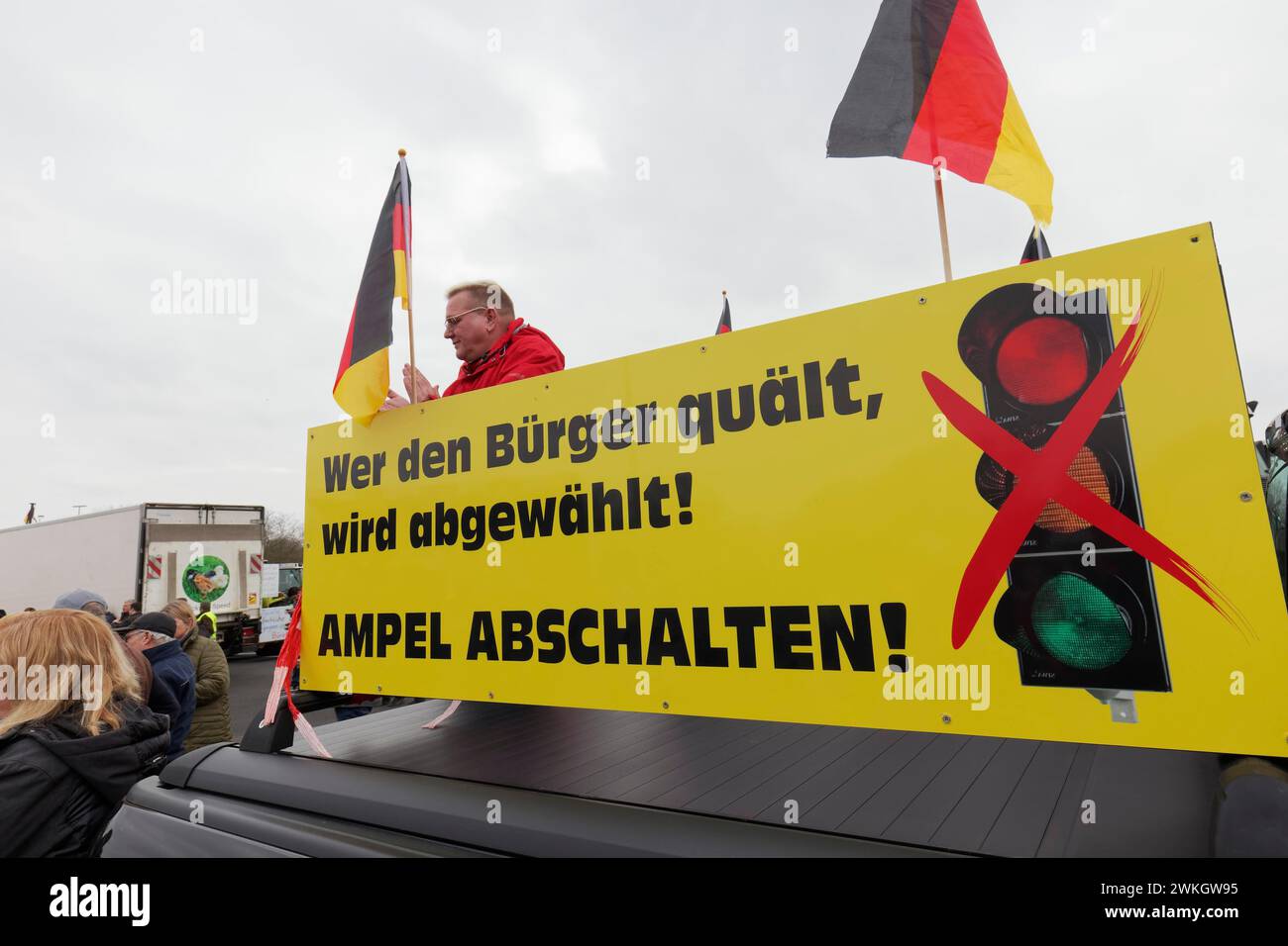 Switch off traffic lights sign, farmers' protests, demonstration ...