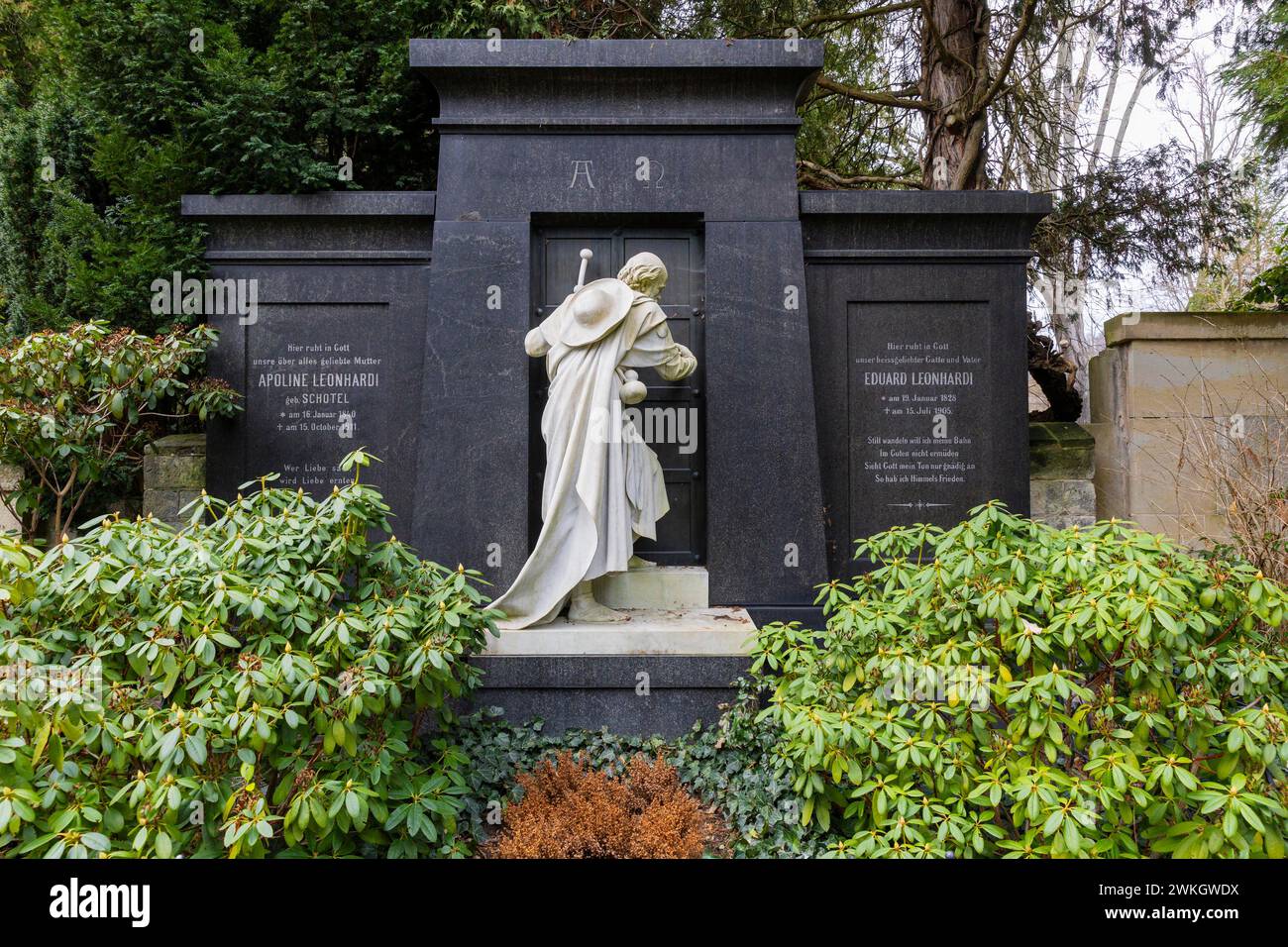 The Loschwitz cemetery is the second burial site in Dresden's Loschwitz ...