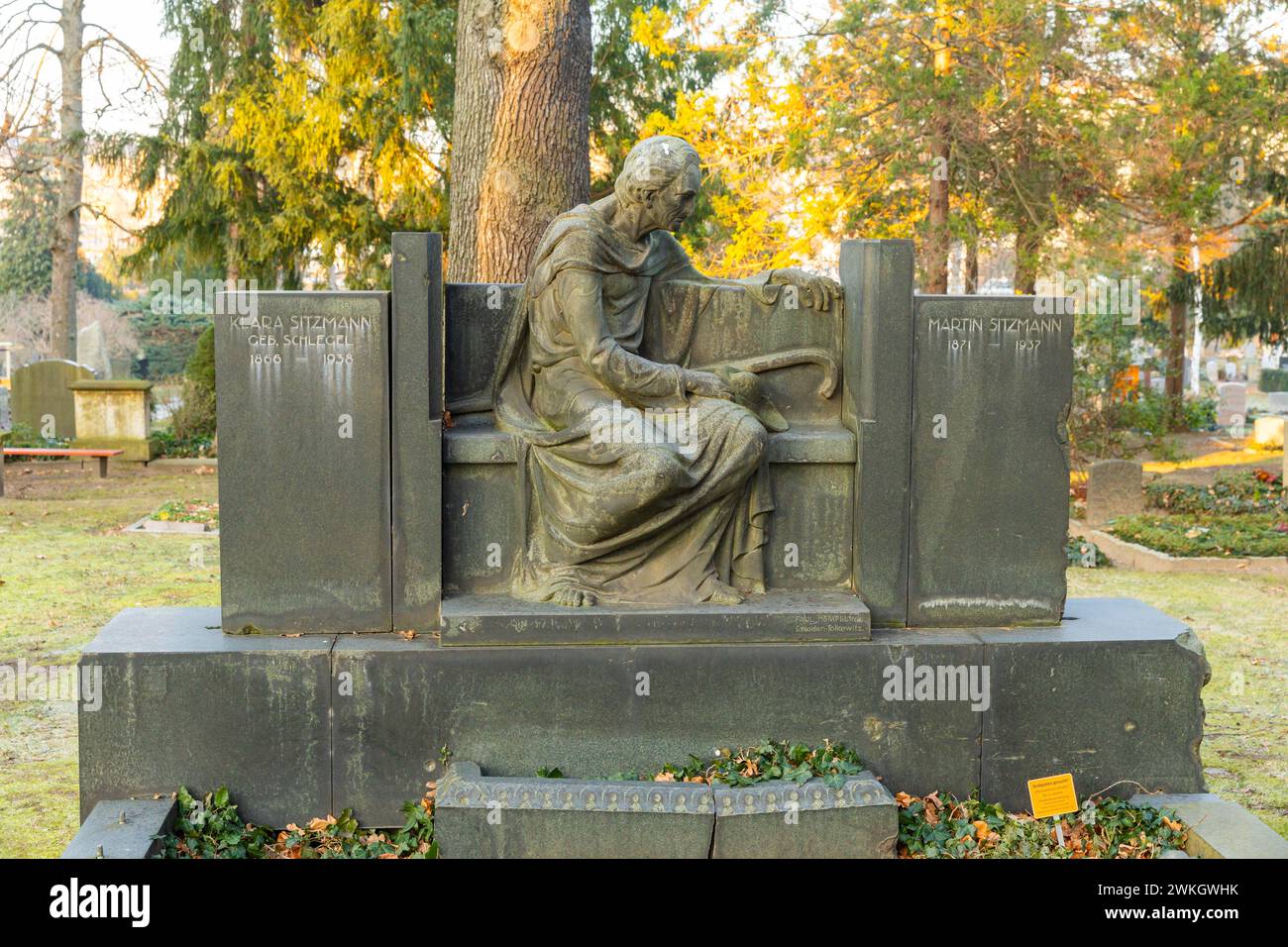 The Trinitatisfriedhof cemetery in Dresden's Johannstadt district is ...