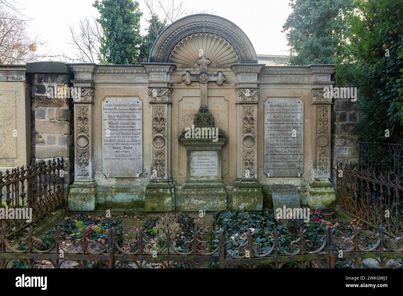 The Trinitatisfriedhof cemetery in Dresden's Johannstadt district is ...