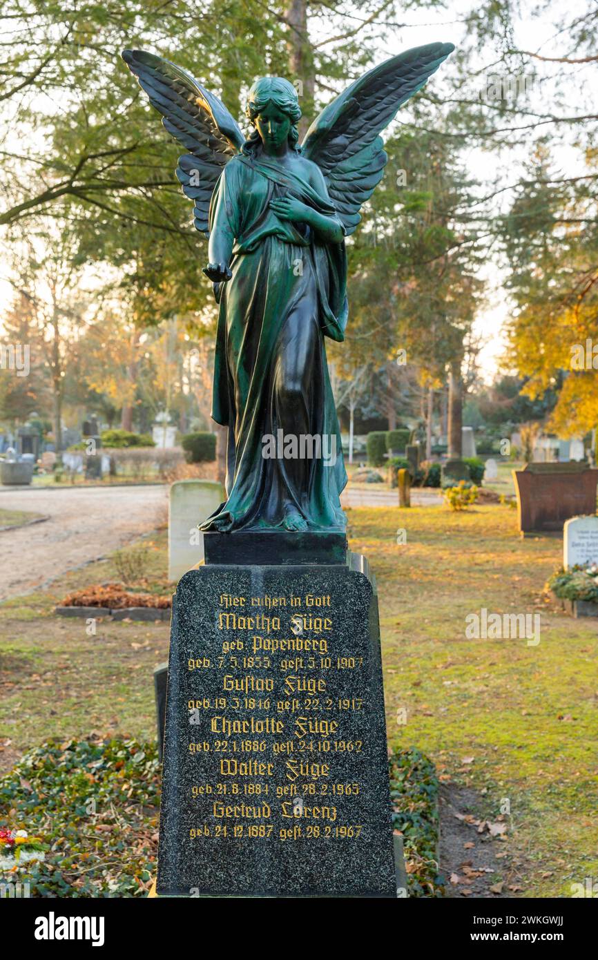 The Trinitatisfriedhof cemetery in Dresden's Johannstadt district is ...