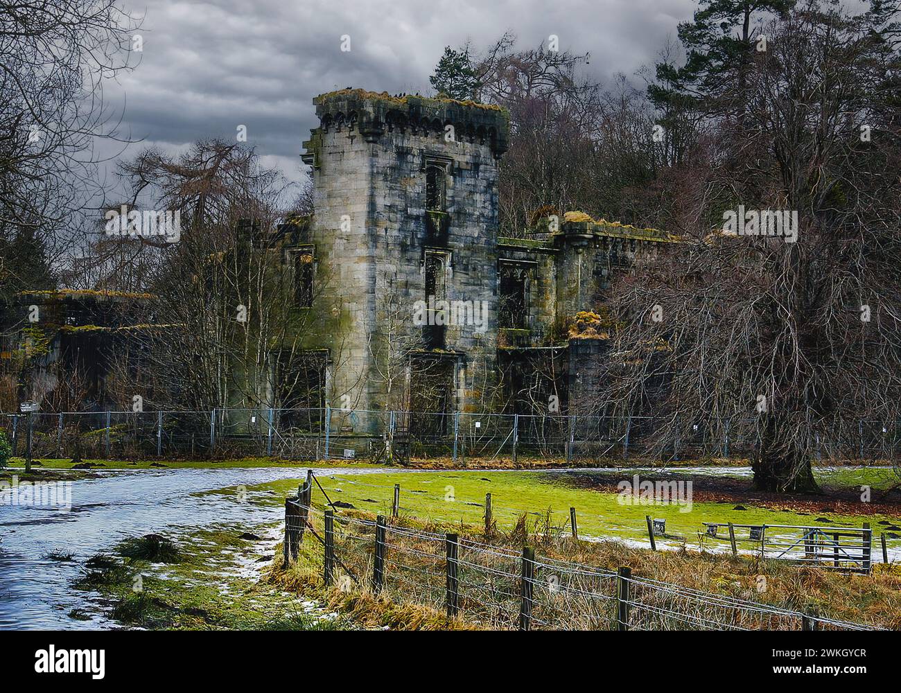 The ruins of Mugdock castle in Scotland Stock Photo - Alamy
