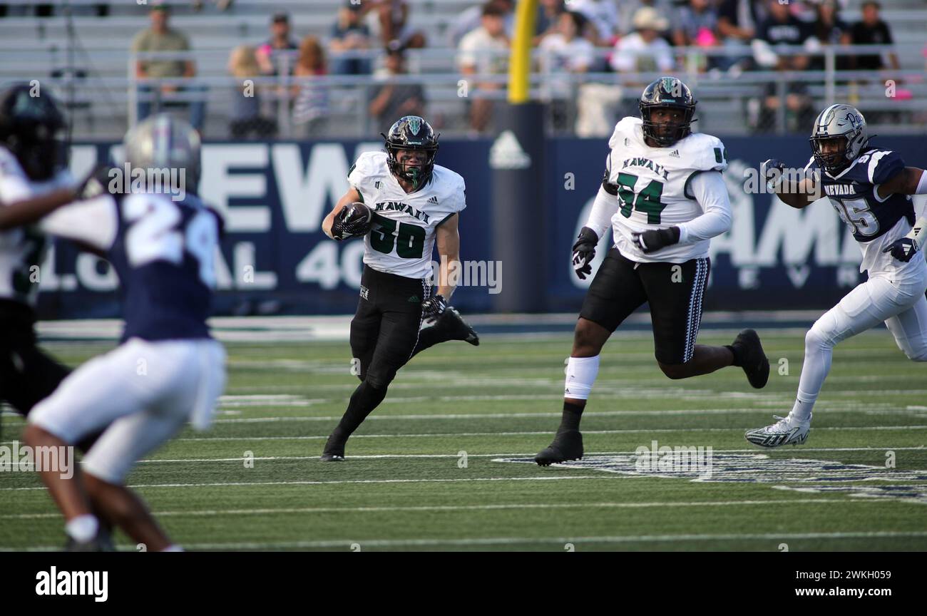 November 4, 2023 - Hawaii Rainbow Warriors offensive lineman Josh ...