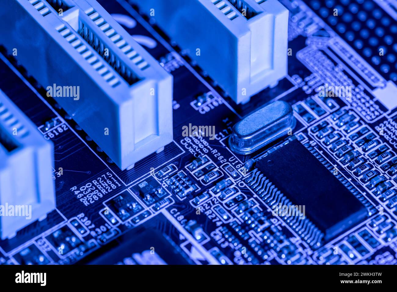 Computer electronic components hi-res stock photography and images - Alamy