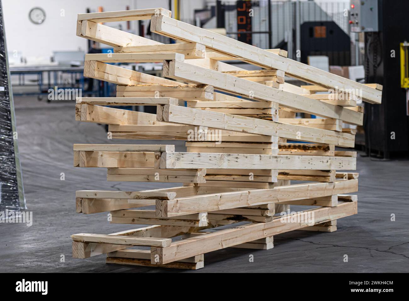 Stack of Crate Bases for shipping to customers Stock Photo - Alamy