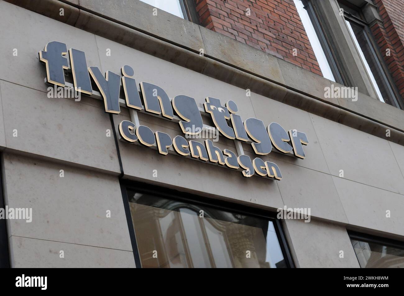 Flying tiger stoe hi-res stock photography and images - Alamy