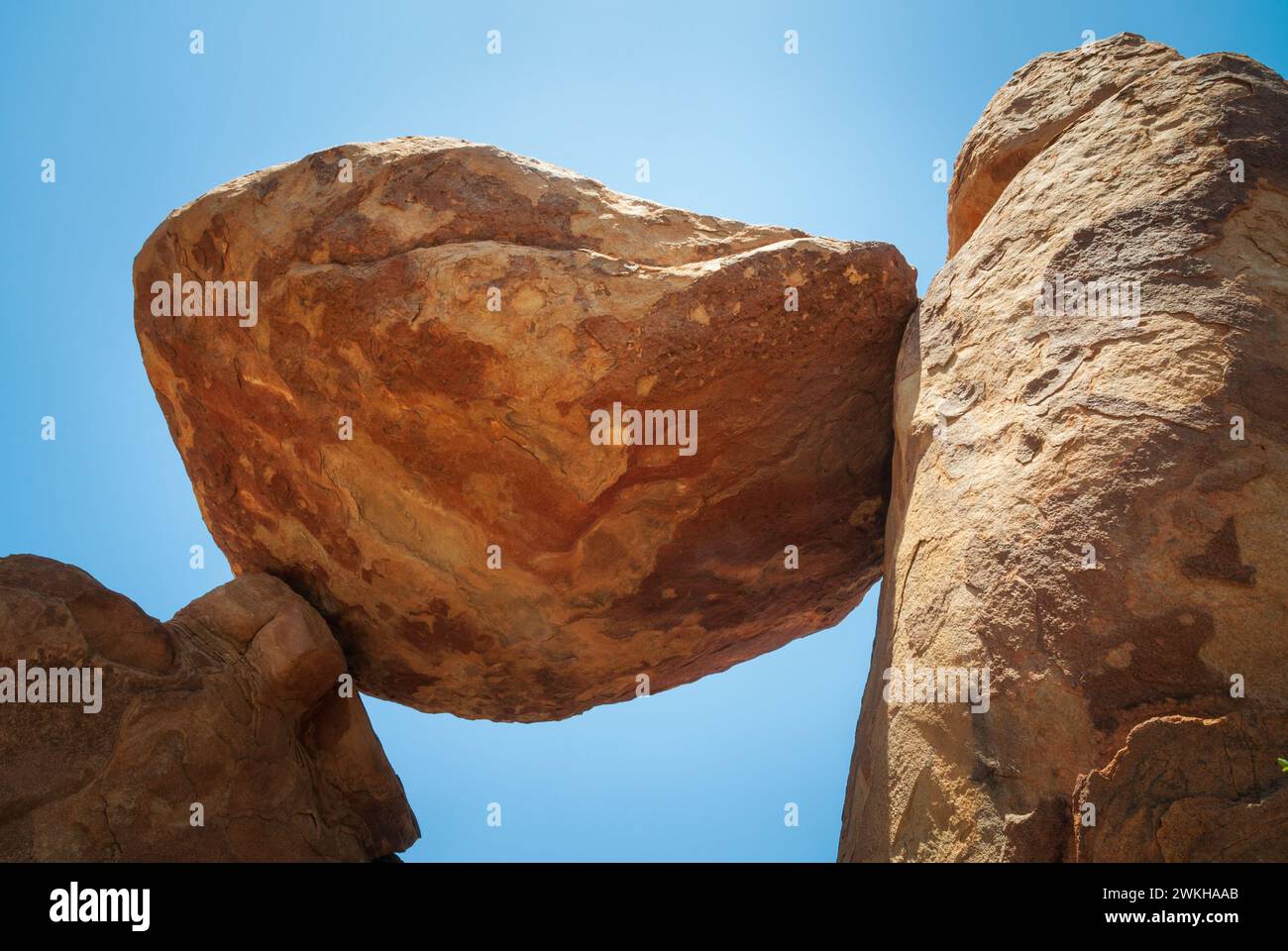 Balanced rock big bend texas hi-res stock photography and images - Alamy