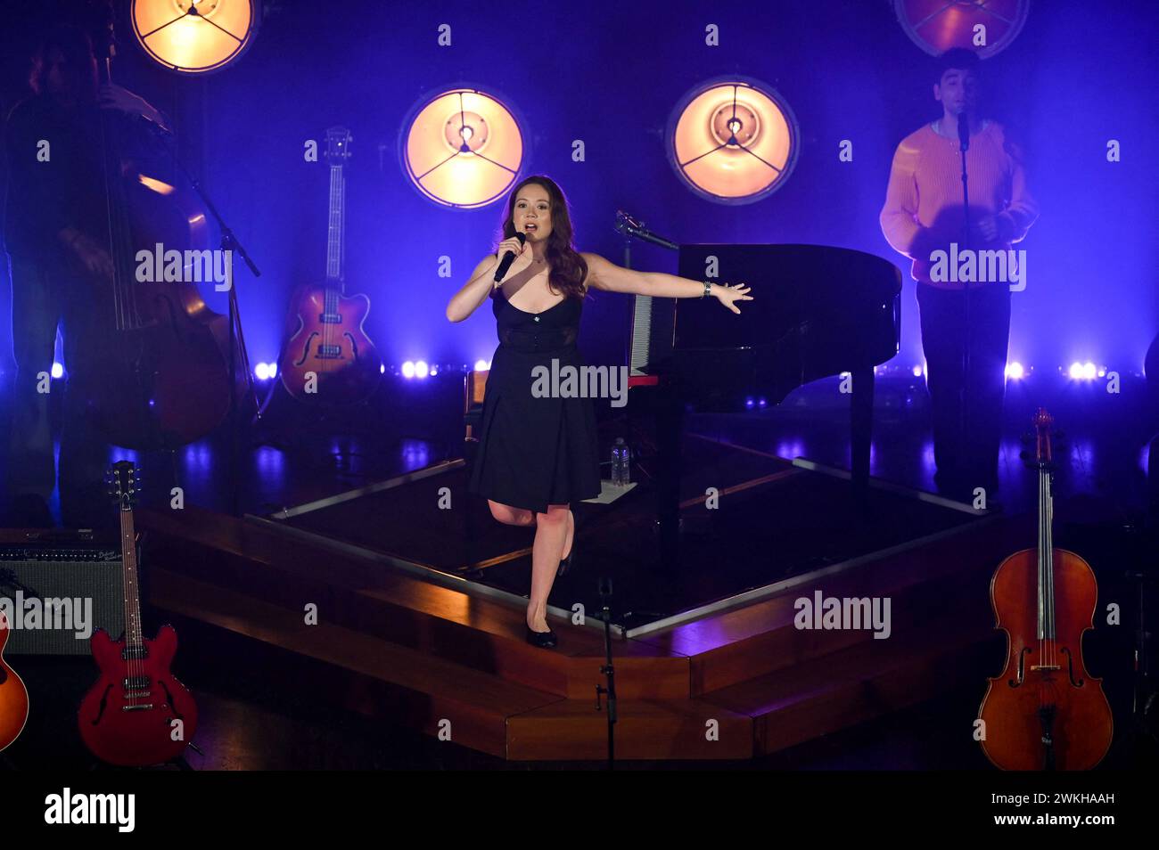 Laufey singer hi-res stock photography and images - Alamy