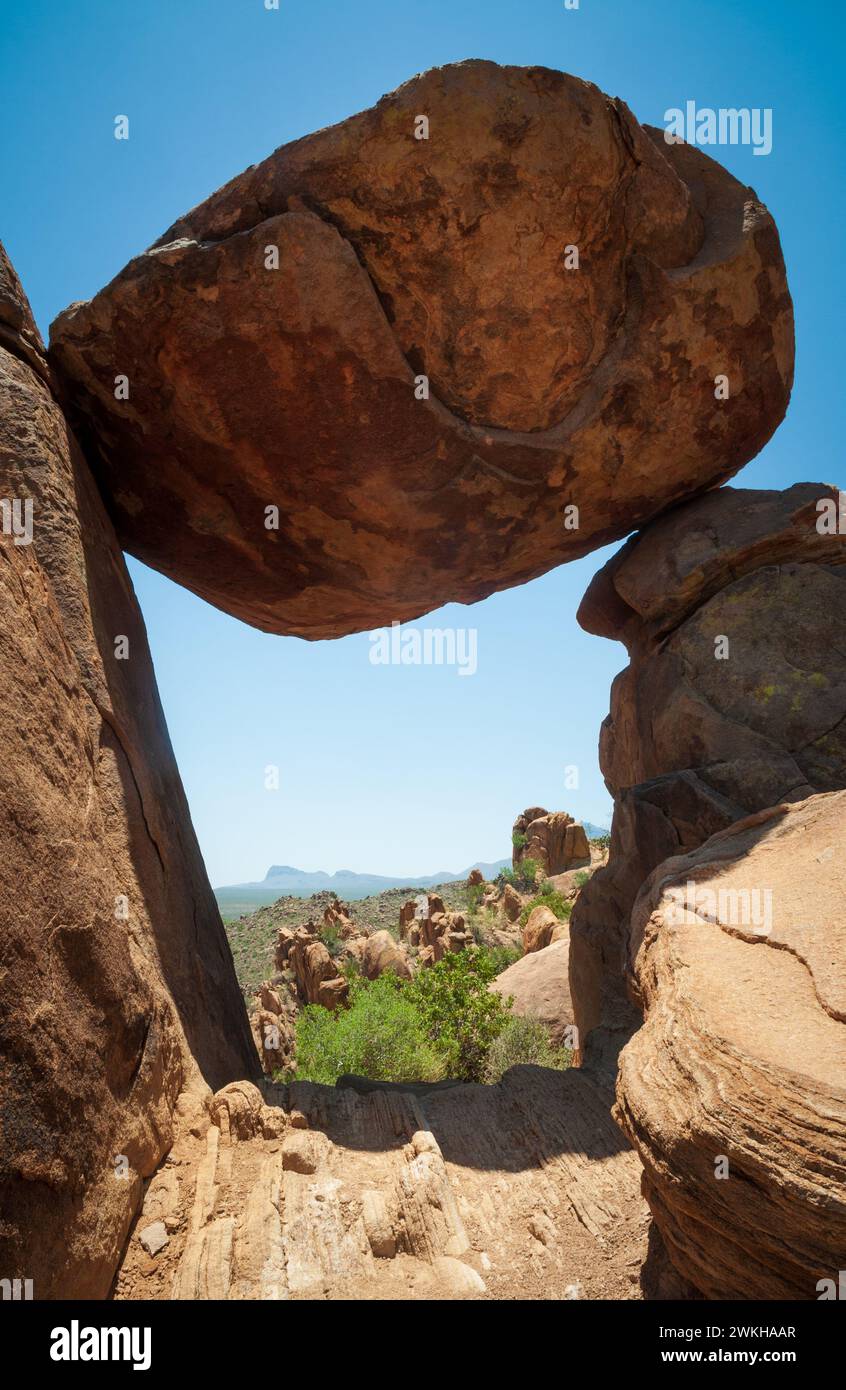 Balanced Rock at Big Bend National Park, in southwest Texas, USA Stock ...