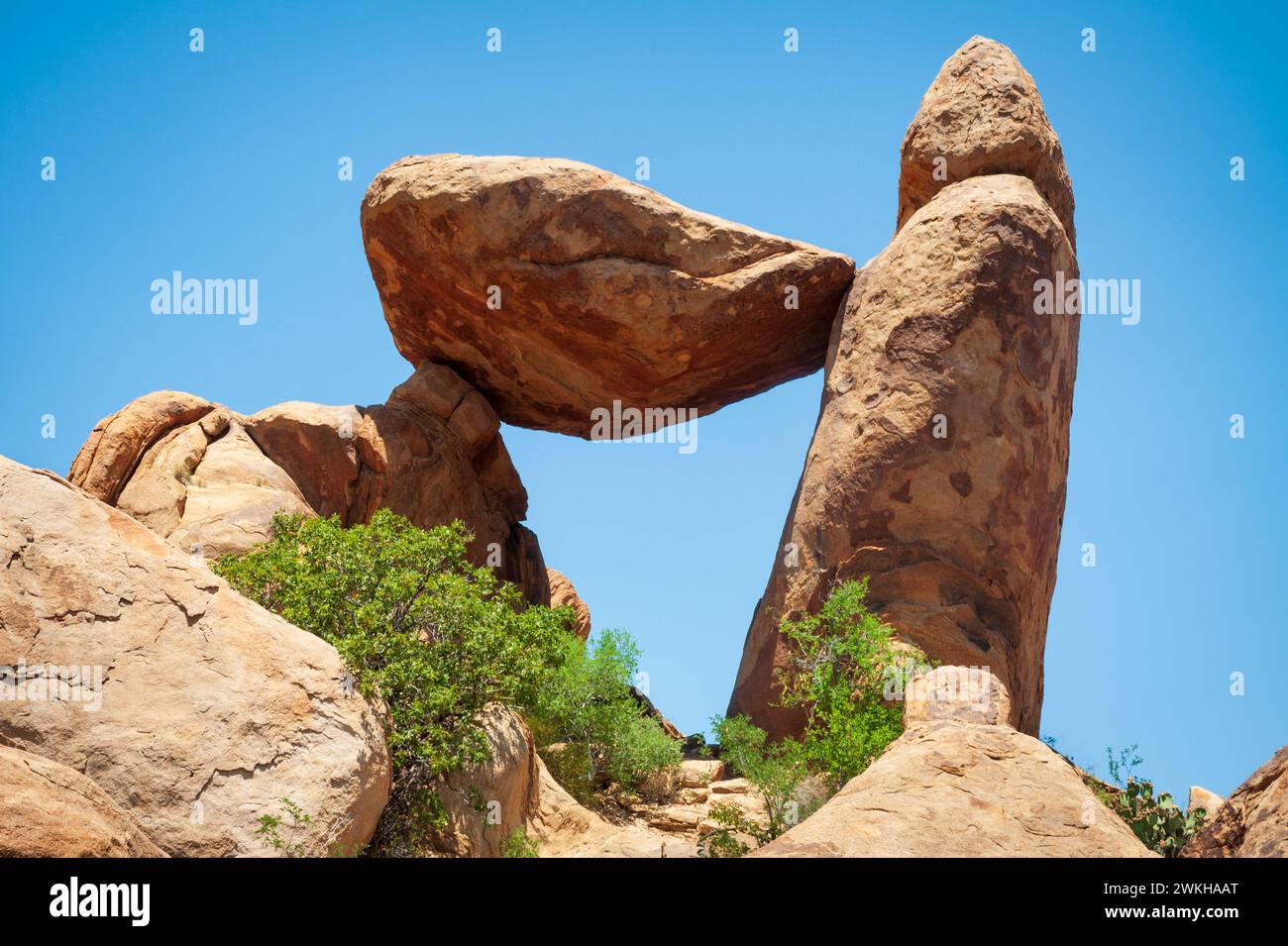 Balanced Rock at Big Bend National Park, in southwest Texas, USA Stock ...