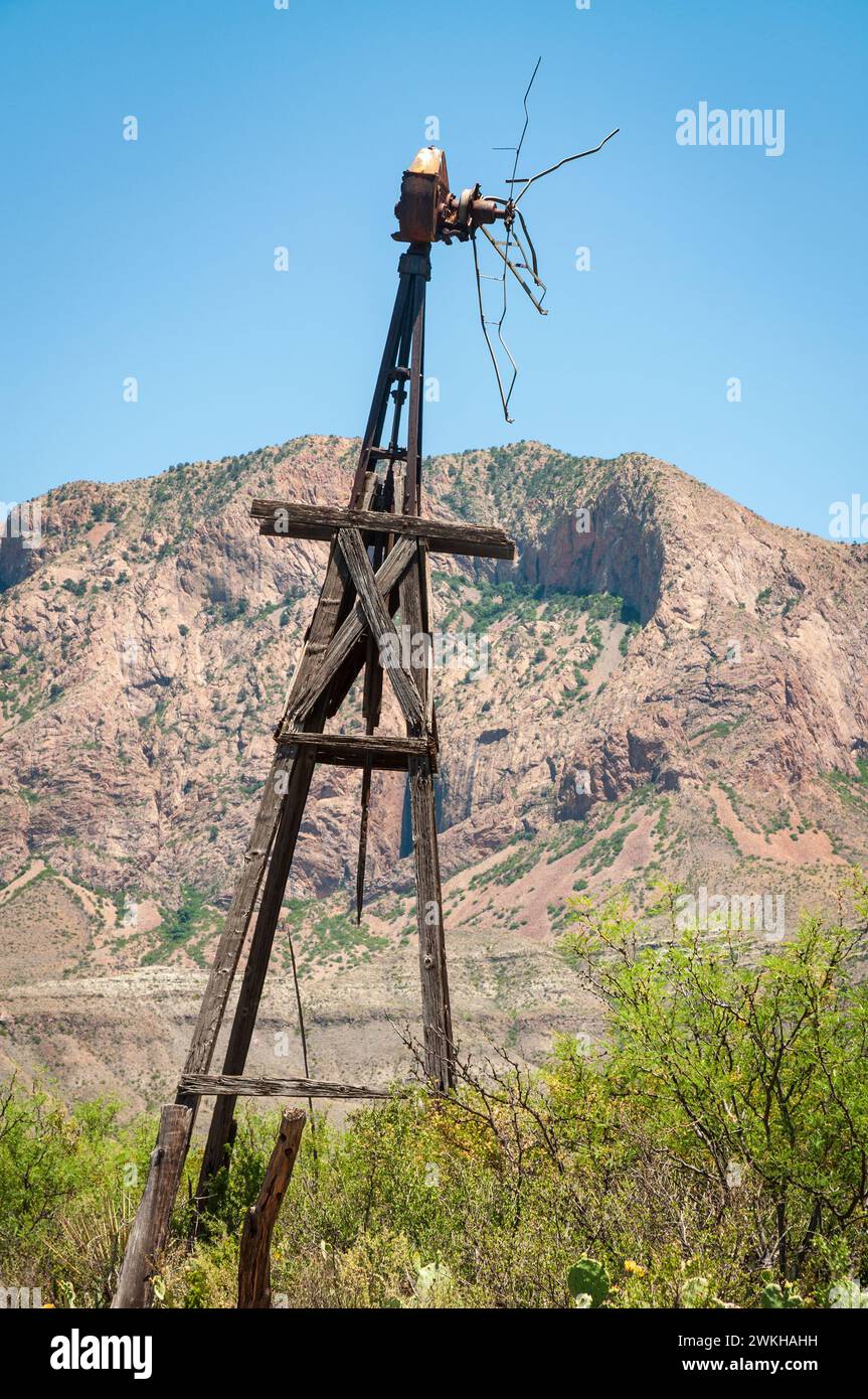 Sam nail hi-res stock photography and images - Alamy