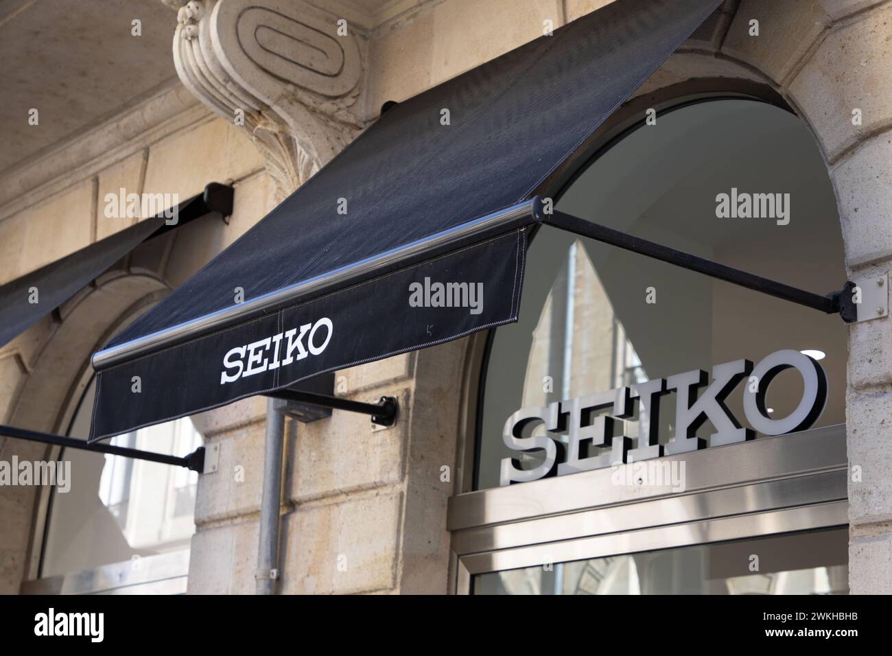 Seiko sign hi-res stock photography and images - Alamy