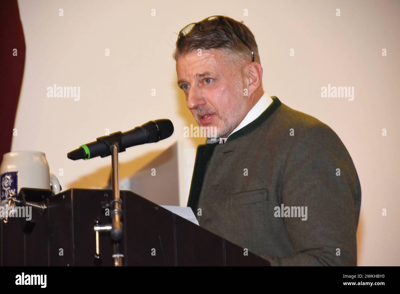 Christian Vogler Wirt Muenchen 19.05.2024 Augustiner Keller Starkbier ...