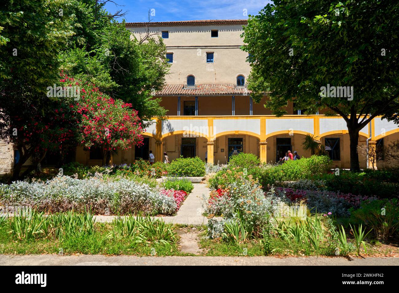 L'espace Van Gogh, Arles, Bouches-du-Rhône, Provence-Alpes-Côte d’Azur ...