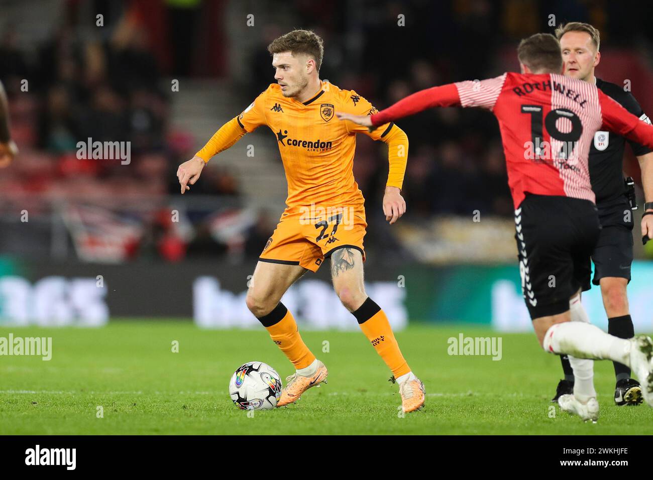 Southampton, UK. 20th Feb, 2024. Hull City midfielder Regan Slater (27 ...