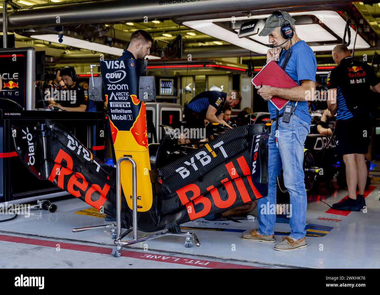 Red bull front wing f1 2024 hi-res stock photography and images - Alamy
