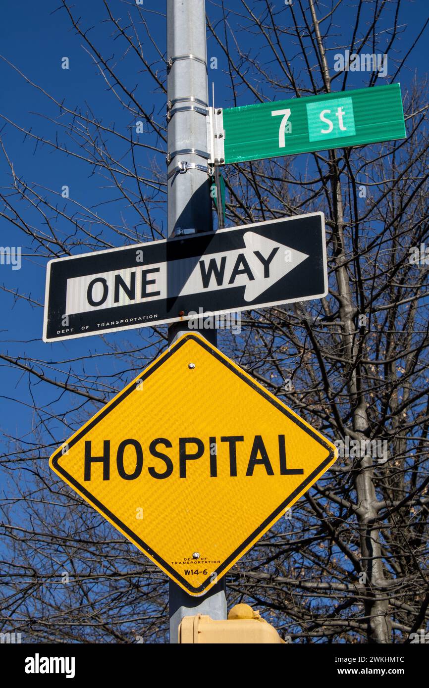 A pole of road signs hi-res stock photography and images - Alamy