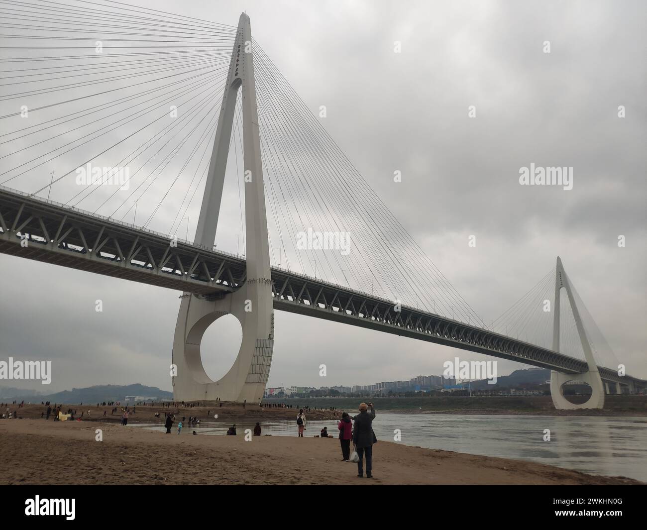 The mesmerizing visual effects of the Baijusi Yangtze River Bridge ...