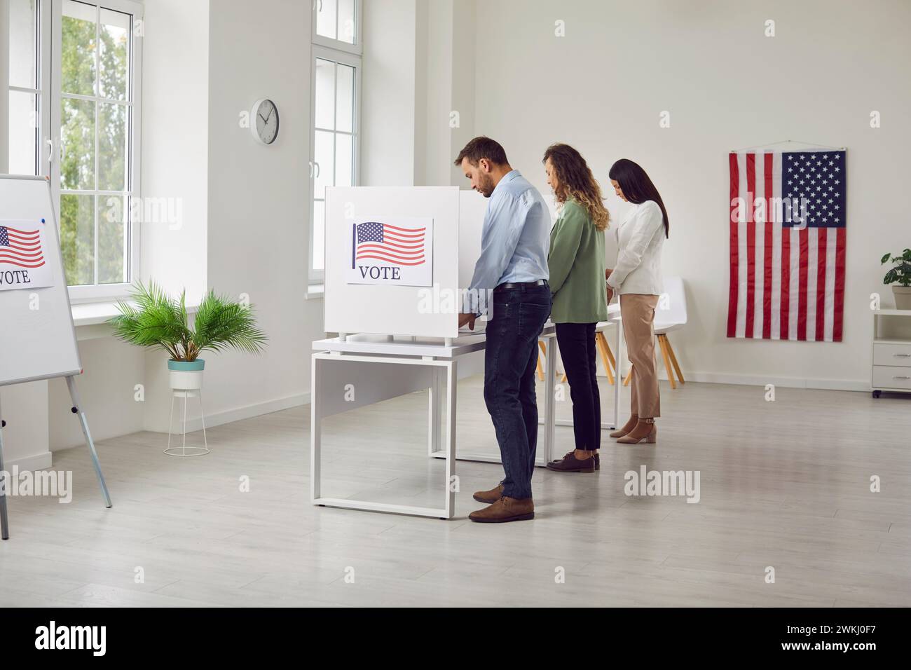 Diverse american citizens standing hi-res stock photography and images ...