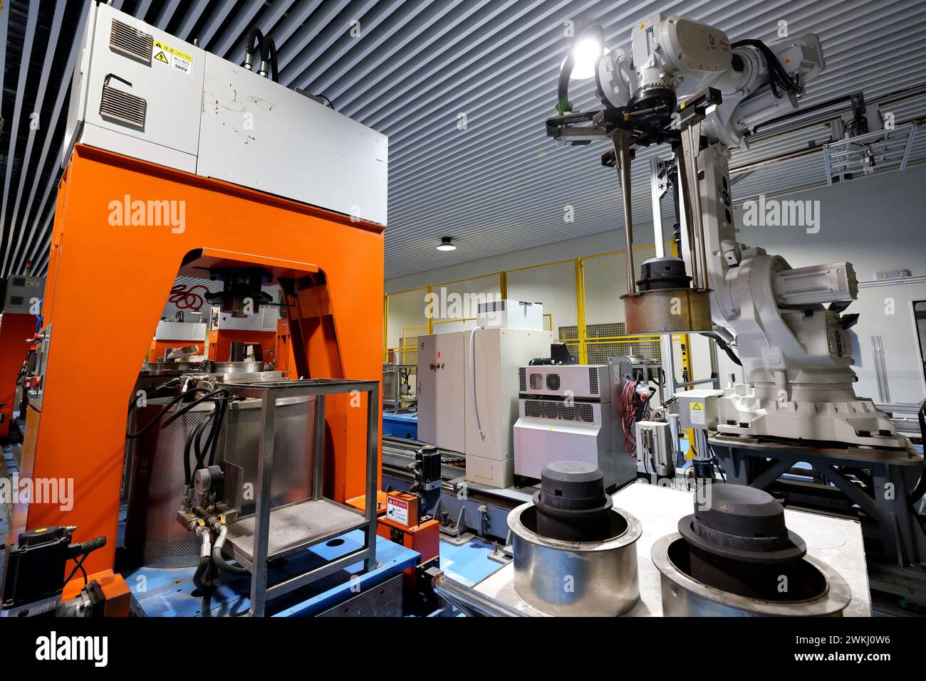 Robotic factory china hi-res stock photography and images - Alamy
