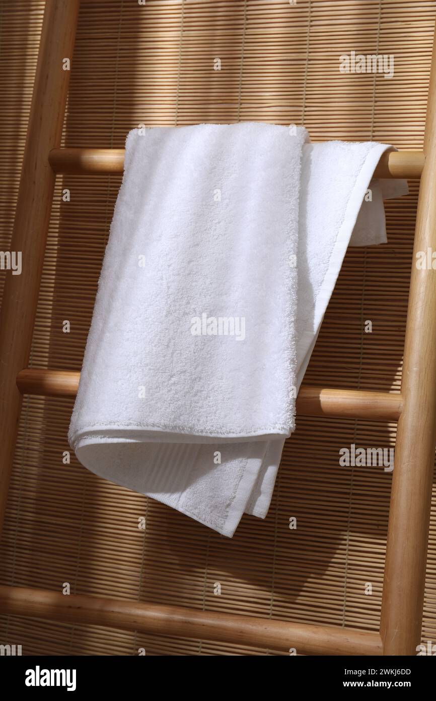 White terry towel hi-res stock photography and images - Alamy