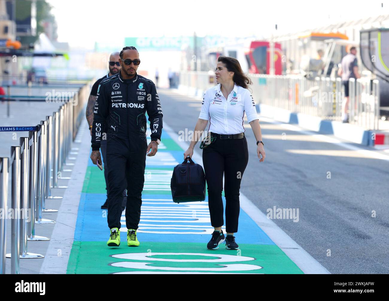 Lewis hamilton bahrain f1 2023 hi-res stock photography and images - Alamy