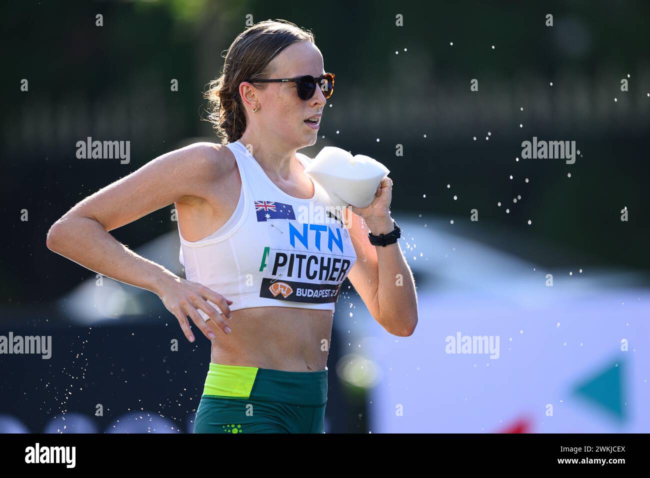 Allanah PITCHER participating in the 35 KILOMETRES RACE WALK at the ...