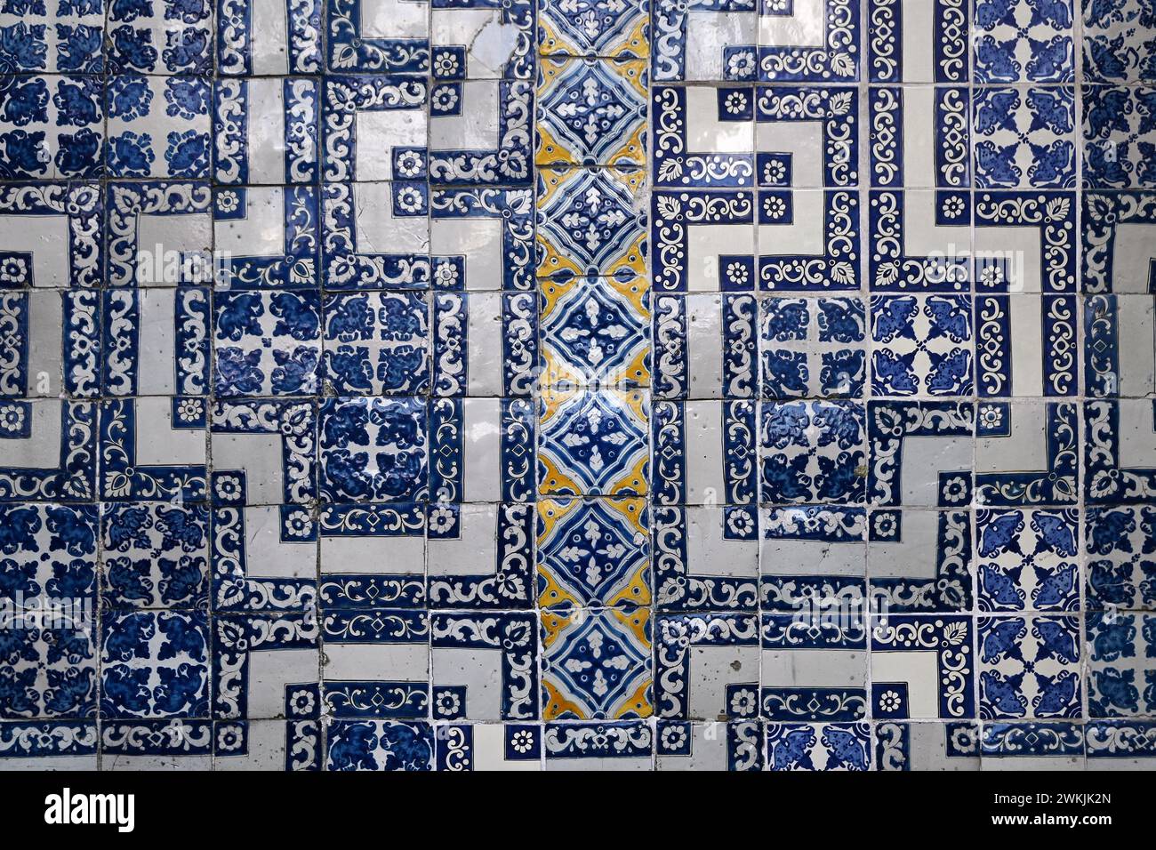 Casa de los azulejos mexico city hi-res stock photography and images ...