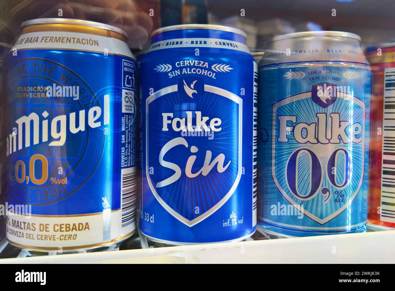 Falke Sin - Bier der Brauerei Heineken Group in Spanien *** Falke Sin ...