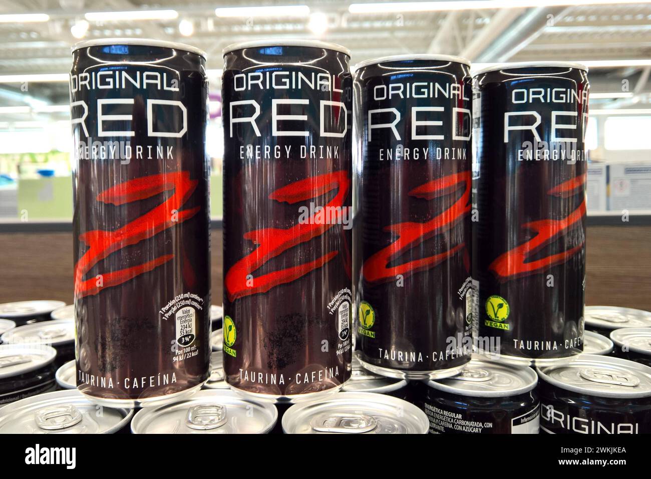 Original RED - Energy Drink bei Aldi in Spanien *** Original RED Energy ...