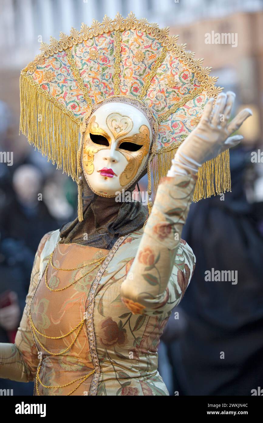 Venice carnival mask hi-res stock photography and images - Alamy