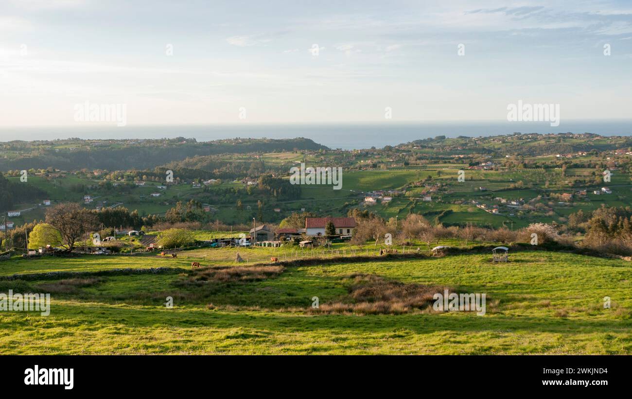 Valley to the sea hi-res stock photography and images - Alamy