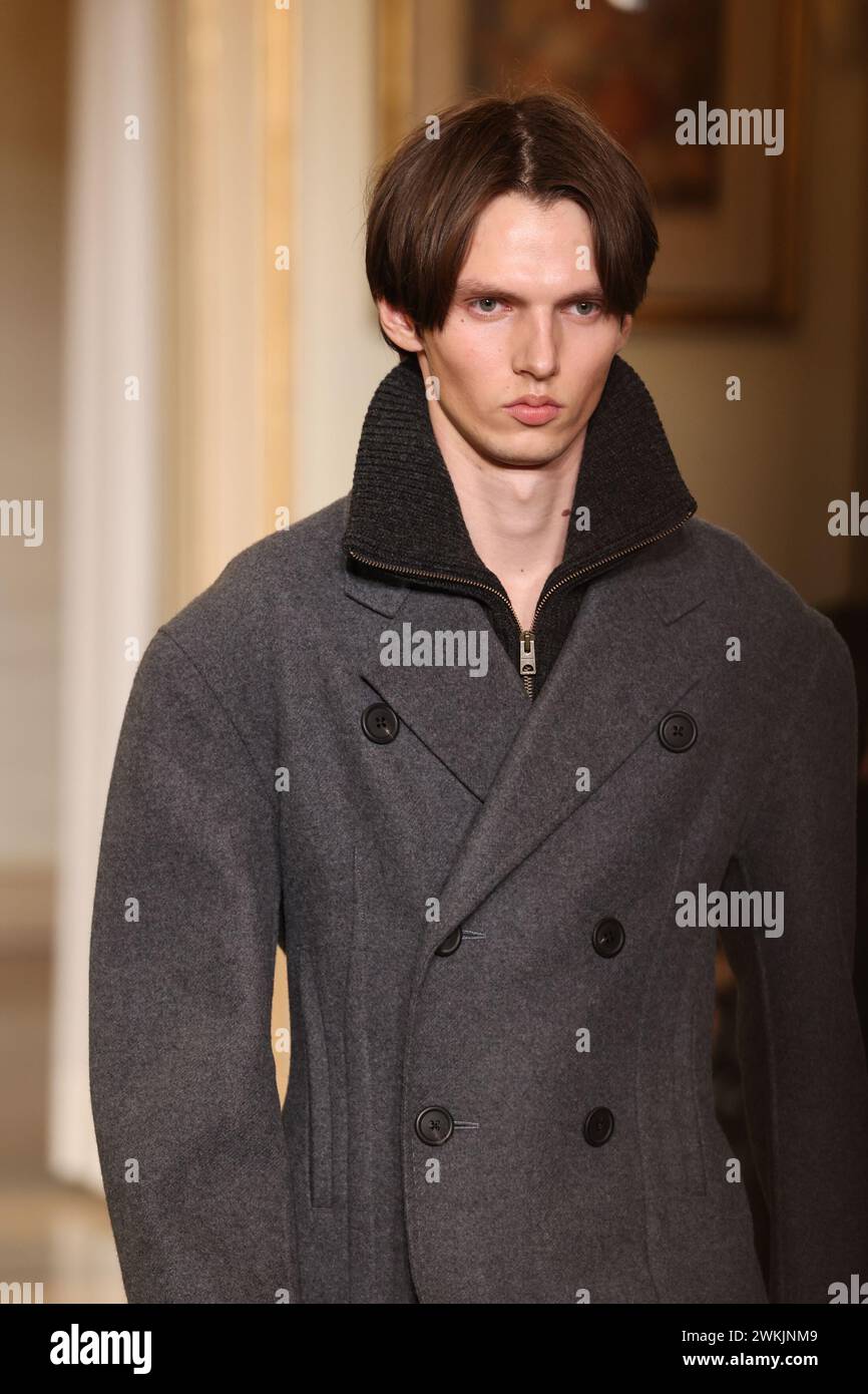 Milan, Milan Women's Fashion Week: Fall/Winter 2025 - Women's Fashion ...