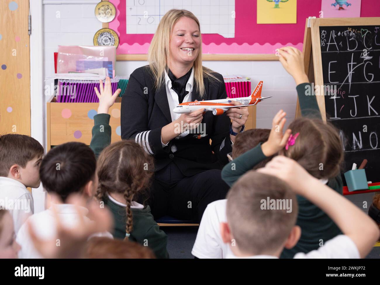 Non Exclusive: Primary school children enact gender stereotypes when ...