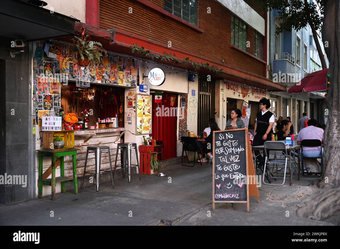 Condesa bar hi-res stock photography and images - Alamy