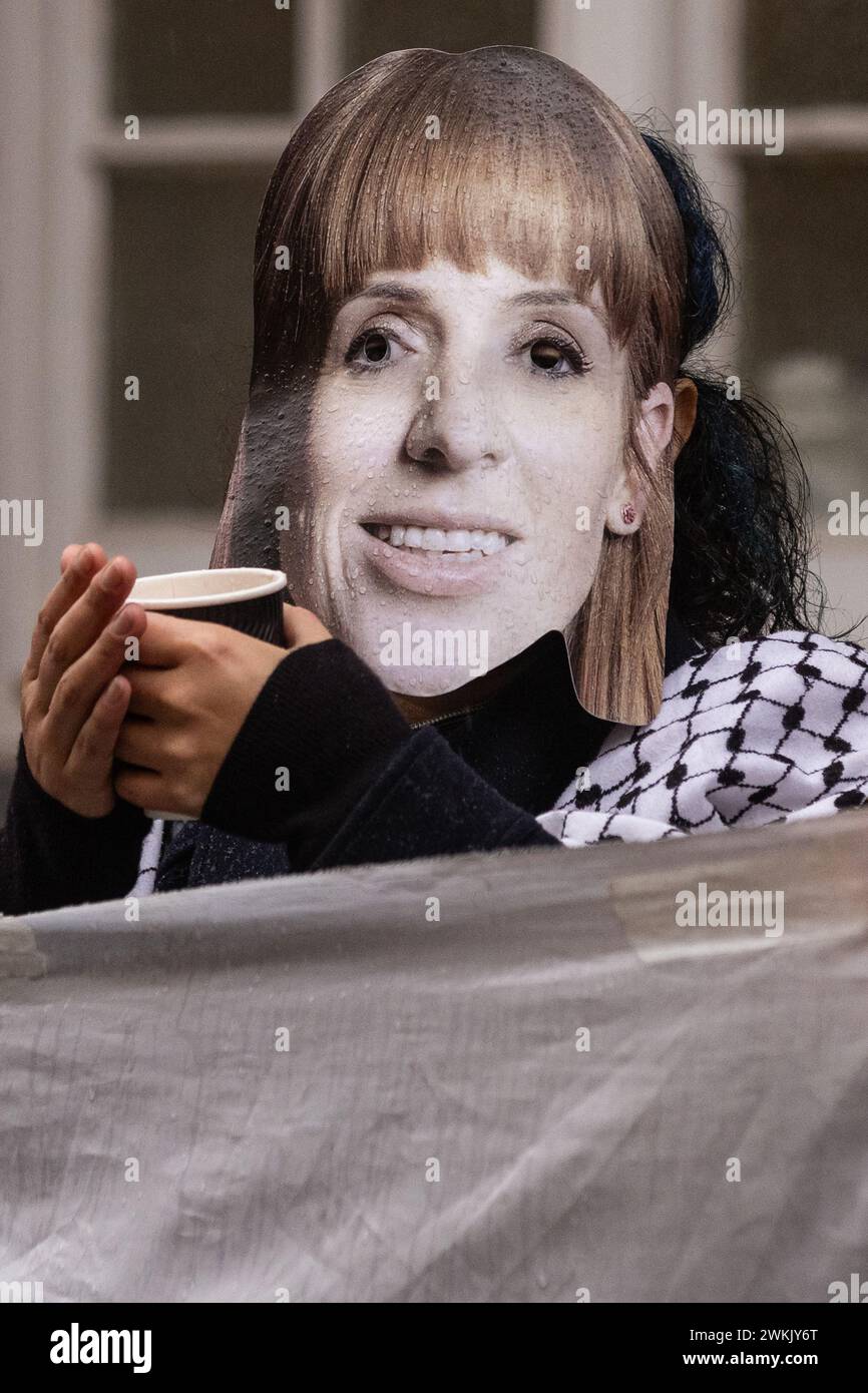 Angela rayner mask hi-res stock photography and images - Alamy