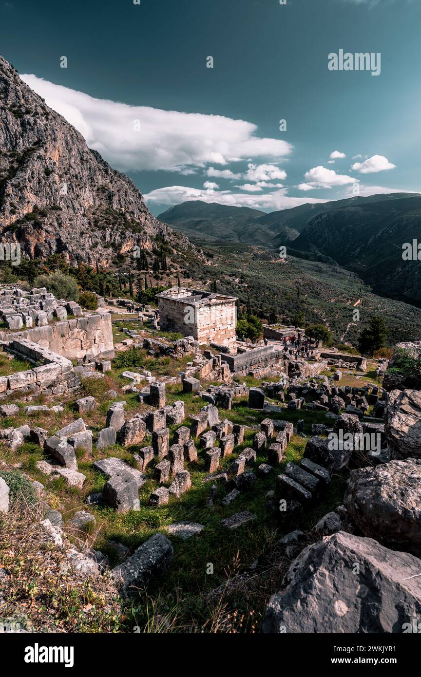 Timeless Echoes: The Ancient Pompeiis Mystical Ruins Stock Photo - Alamy